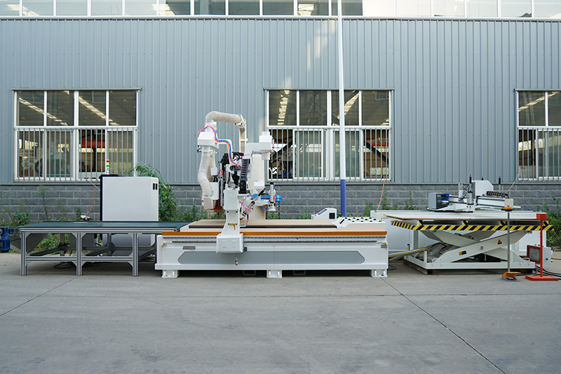 Professional 1325 4x8 Automatic Loading And Unloading Nesting Cnc With